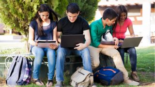 ¿Cuáles son las diferencias entre Posgrado y Maestría? | UNIR Colombia