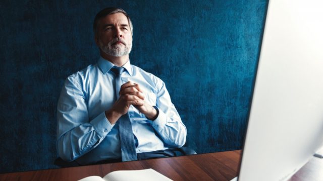 ¿Qué es el CEO de una empresa? Funciones y Requisitos